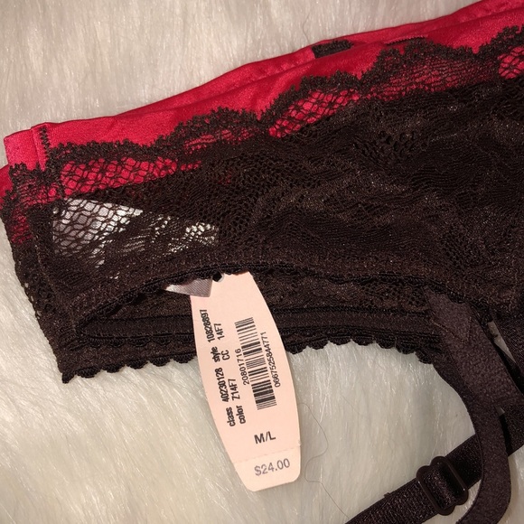 Victoria's Secret | Intimates & Sleepwear | Y2k Vs Lace And Satin ...